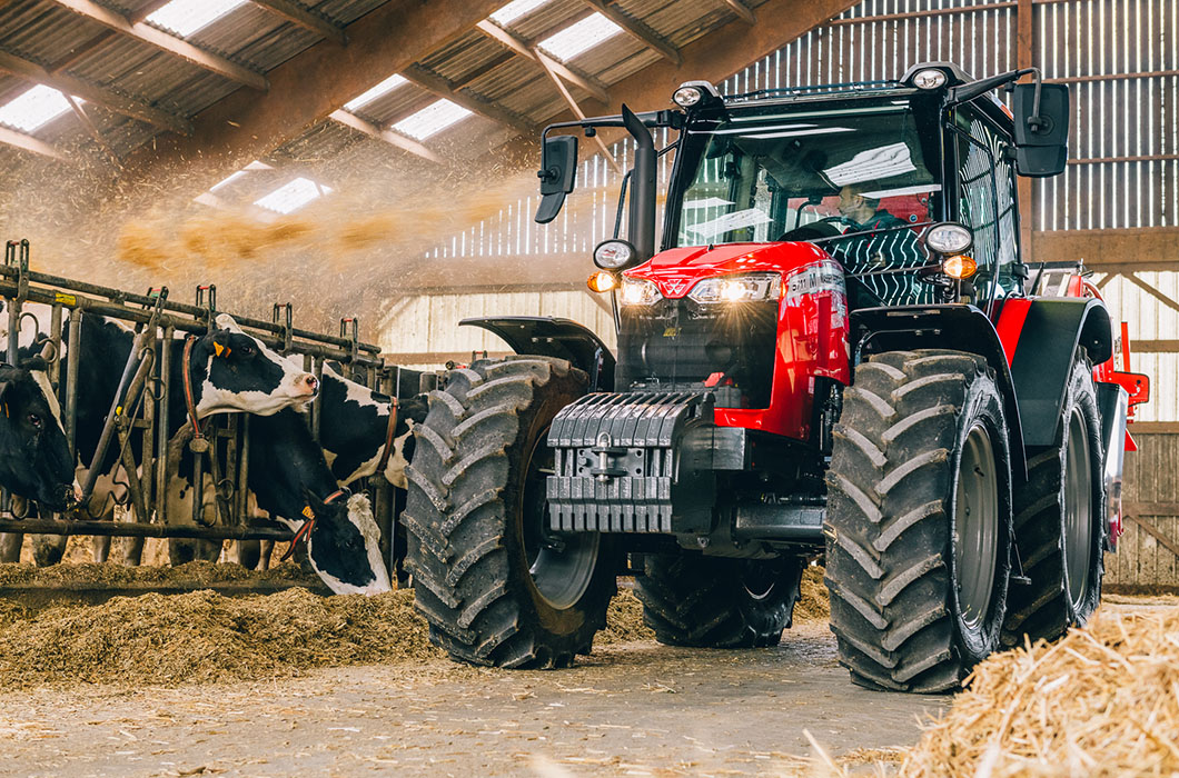 MF 5700 M - Clarke and Pulman
